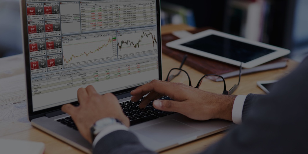 laptop_home_office_adv_trader_header.jpg | Swissquote